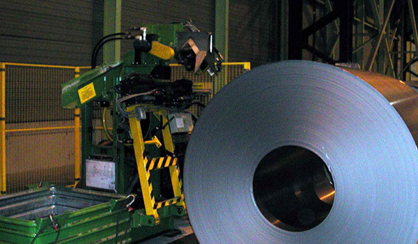 Automatic Strap Cutting Unit for Steel Coils | Signode